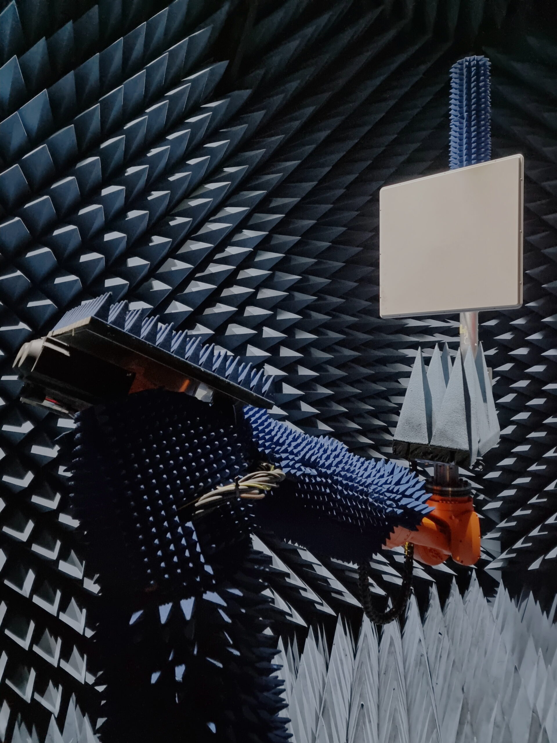 New Robotic Antenna Measurement Solution for 5G OTA testing